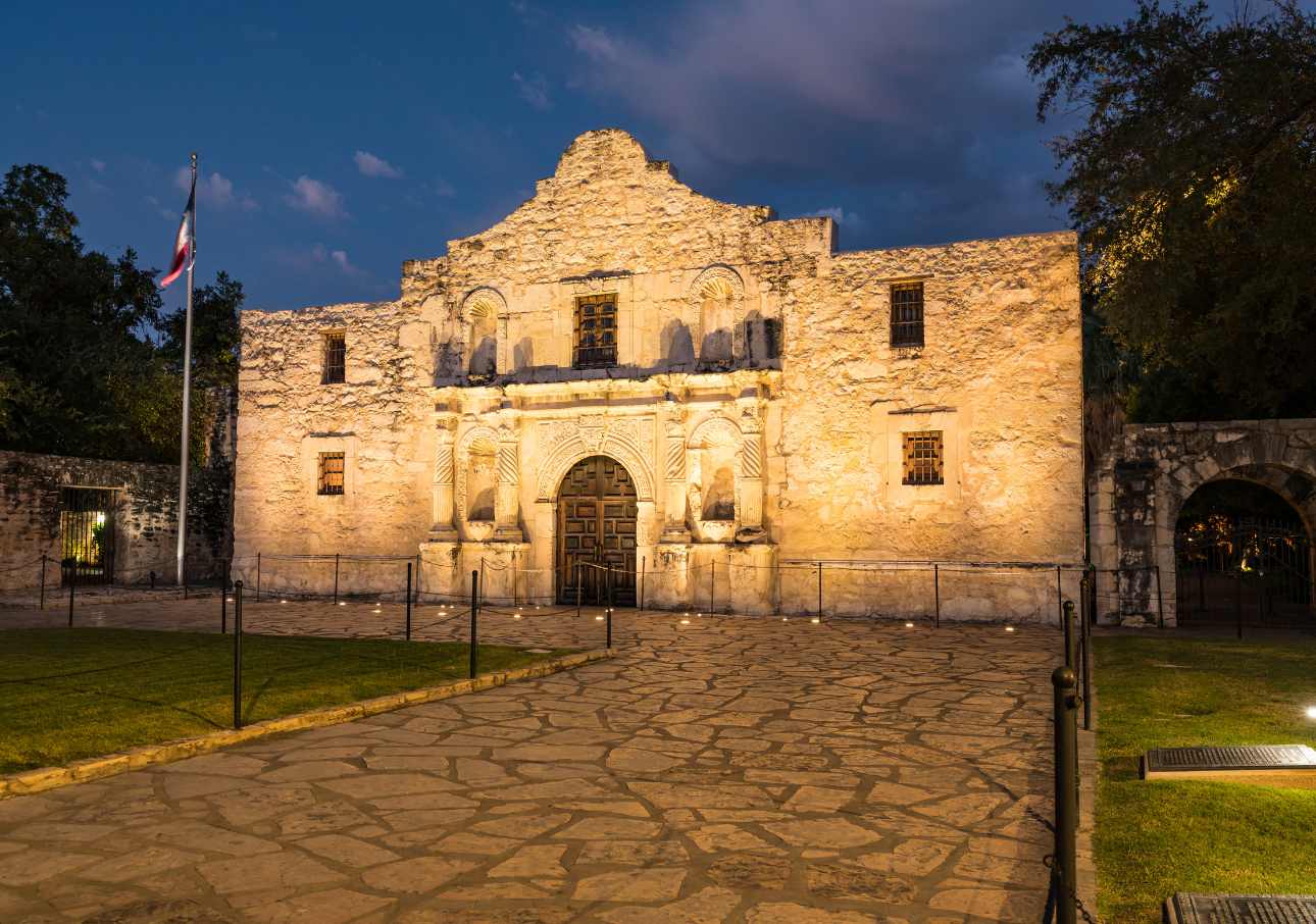 13 Pros And Cons Of Living In Texas - Dollarsanity